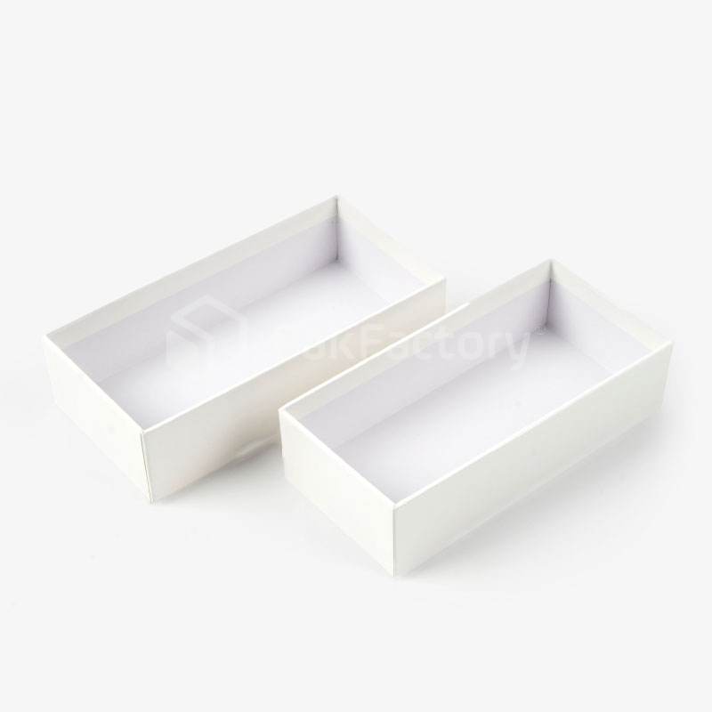 Custom Candle Packaging Boxes | PakFactory®